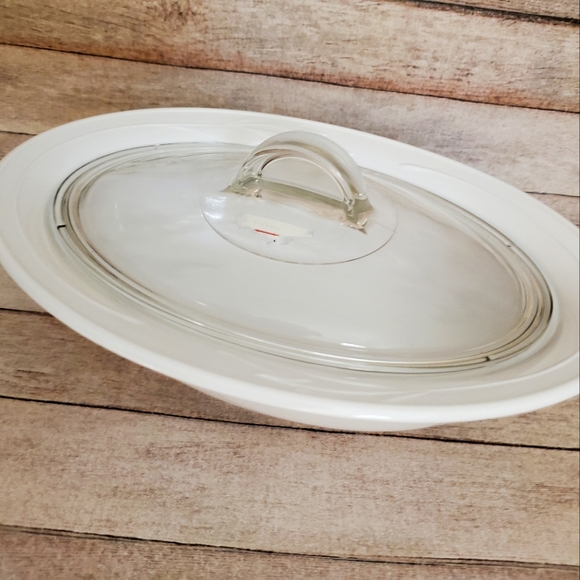 Corningware | Kitchen | Nwt Corning Ware L3 Oval White Flora Leaf ...